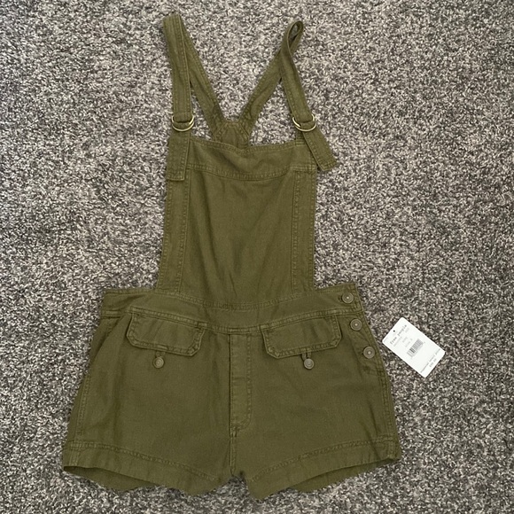 Free People | Shorts | Nwt Army Green Shortalls | Poshmark